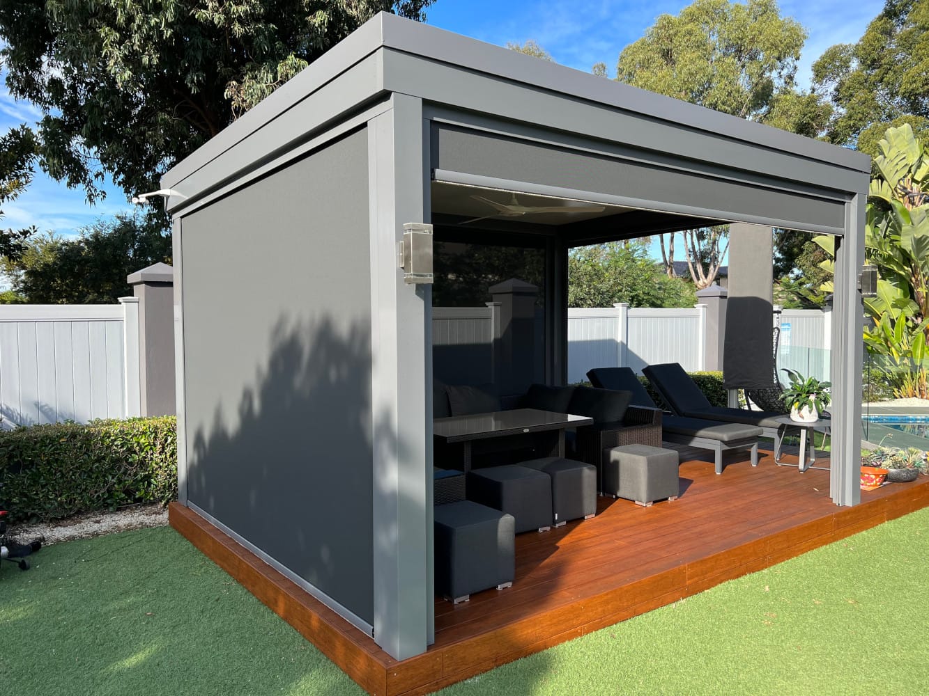 Zip Sided Outdoor Blinds - Blindmotion Online